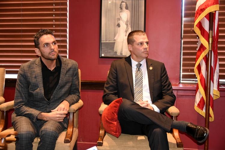 Photos from the May 2 newspapers are now online | Photos ...