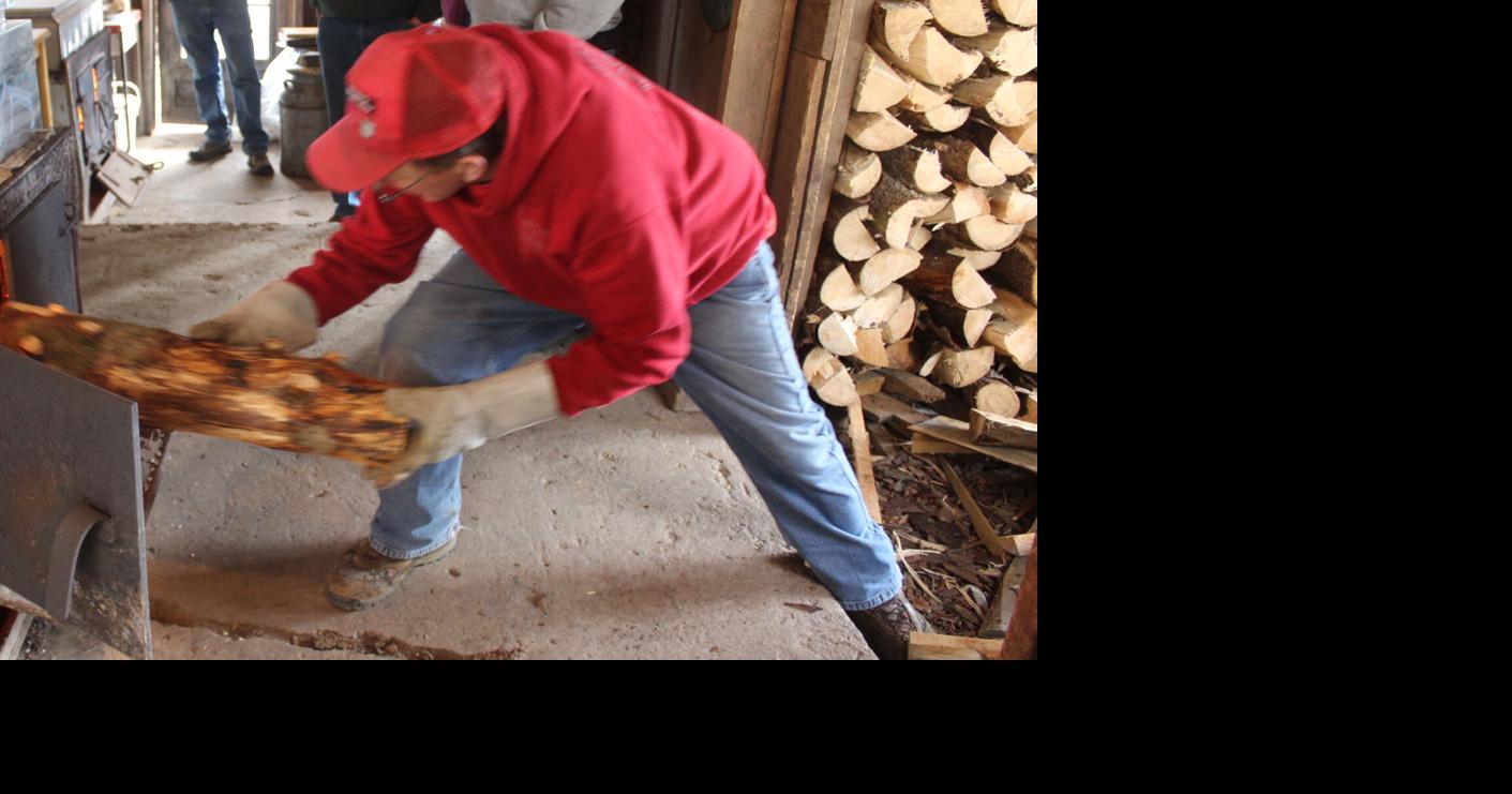 Maple Weekend a tree-tapping success | Community | tiogapublishing.com