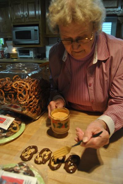 'The Pretzel Lady' delivers treats, Biblical inspiration | Living ...