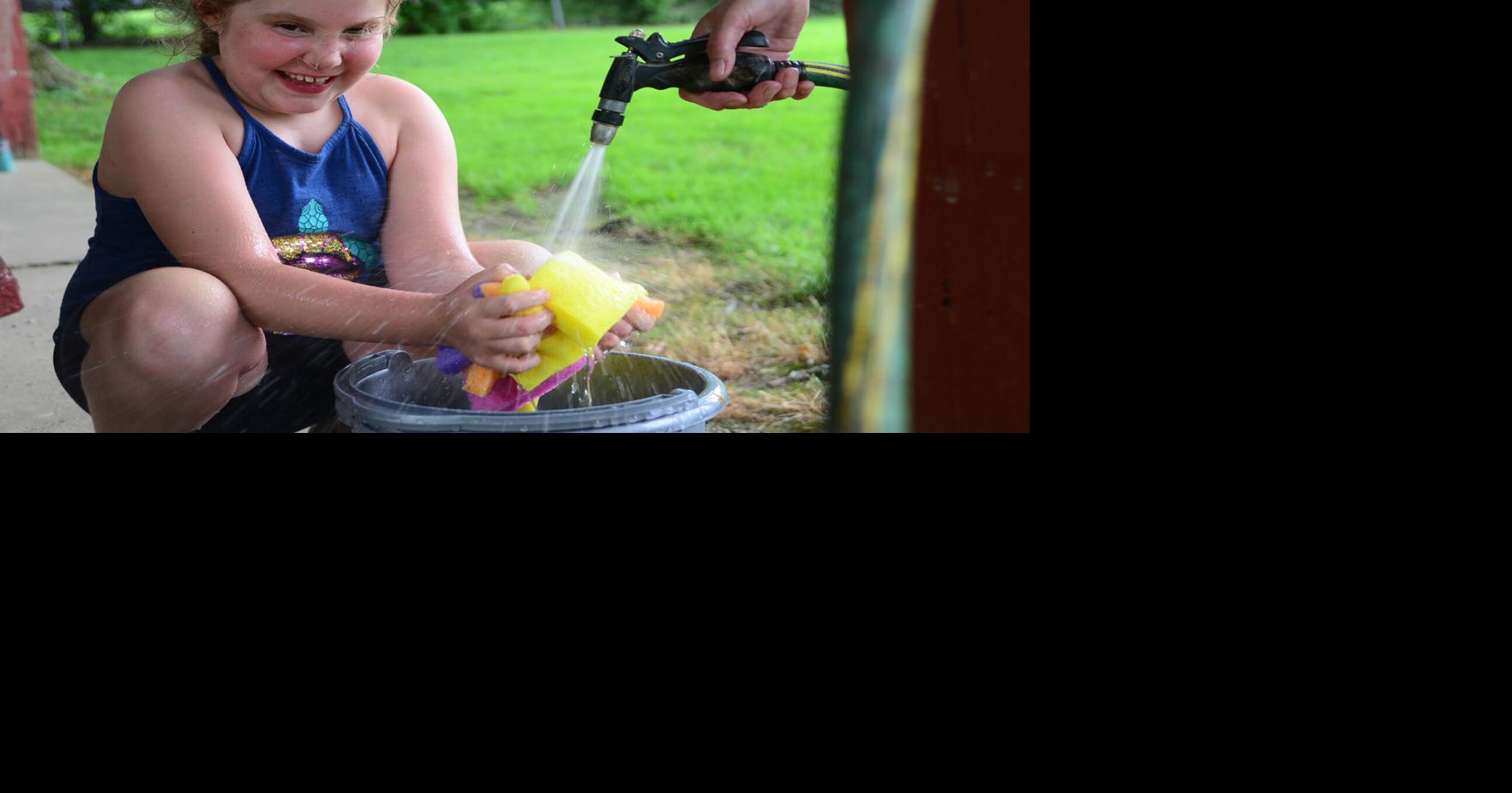 Messy Church cleans up; relaxed service offers cozy worship | Local ...