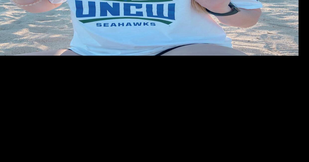 Callahan signs with D1 UNC-Wilmington | Volleyball | tiogapublishing.com