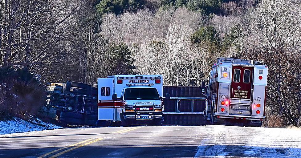 Route 6 closed for accident | News | tiogapublishing.com