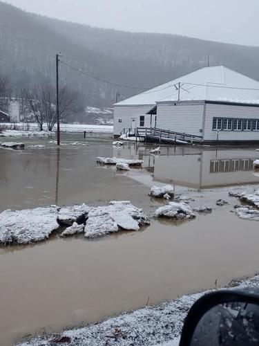 Rain last week closes roads, floods fire dept. | Local ...