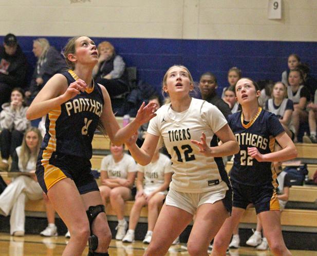 Lightner shines in late rally | Free Press-Courier | tiogapublishing.com