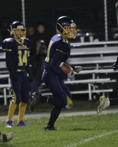 CV edged out by CMVT in football | Free Press-Courier | tiogapublishing.com