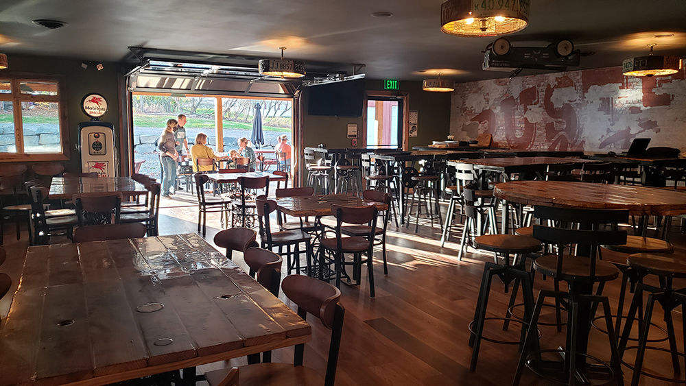 Auto-themed Osceola restaurant is owner’s way of giving back to the ...