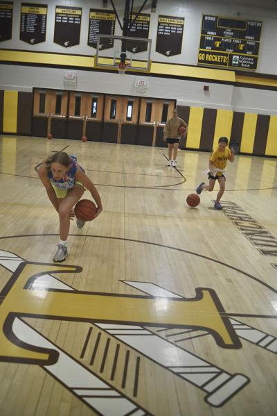 Rocket girls basketball camp focuses on future | Sports ...