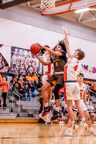 Isiah Colon scores 1,000th point | Sports | titusvillenewsjournal.com