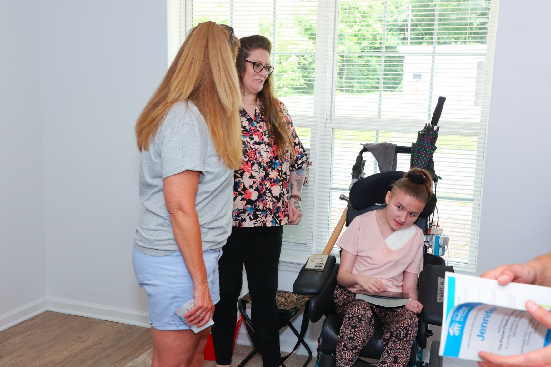 Habitat for Humanity Home Dedication | Photo Galleries | topsinlex.com
