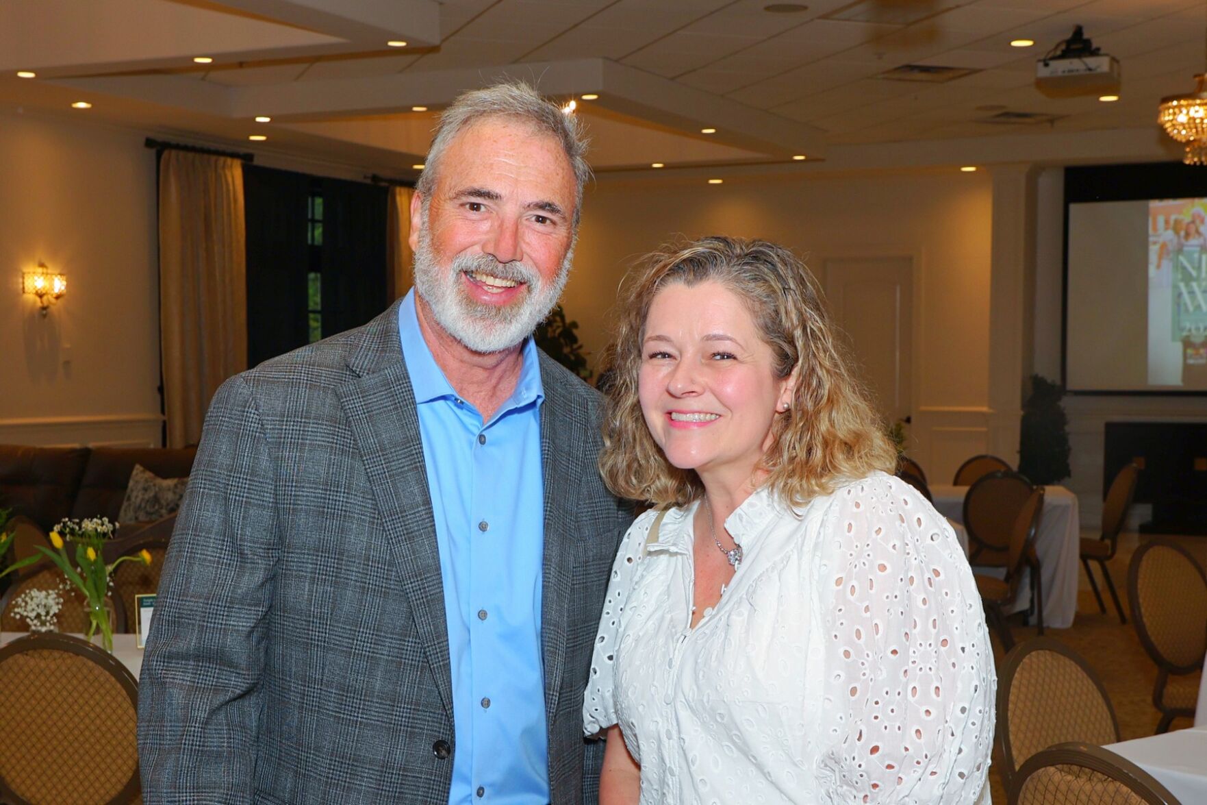 Night In All White | Photo Galleries | topsinlex.com