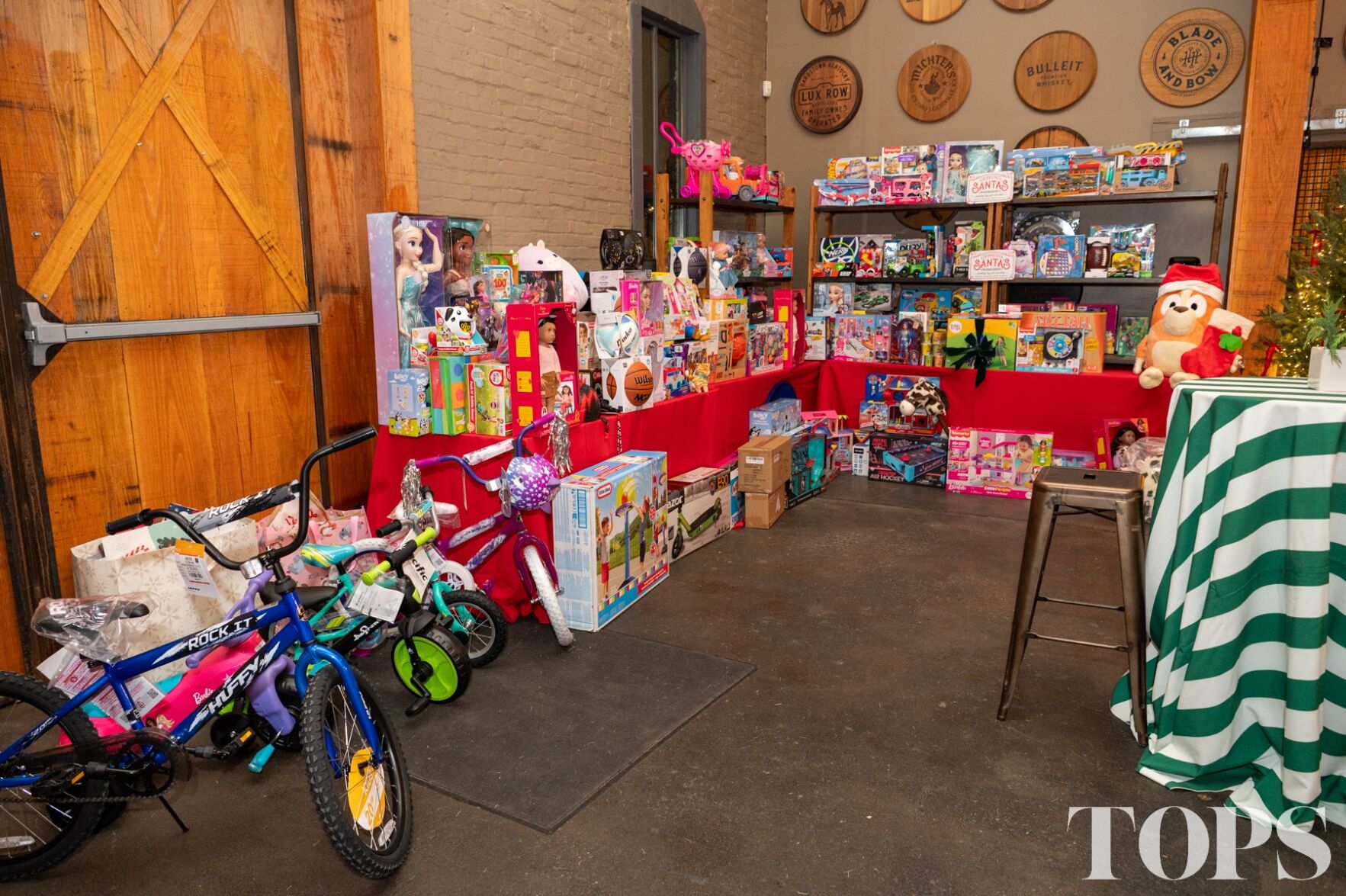 Lexus Toys for Tots Holiday Party & Toy Drive | Photo Galleries ...