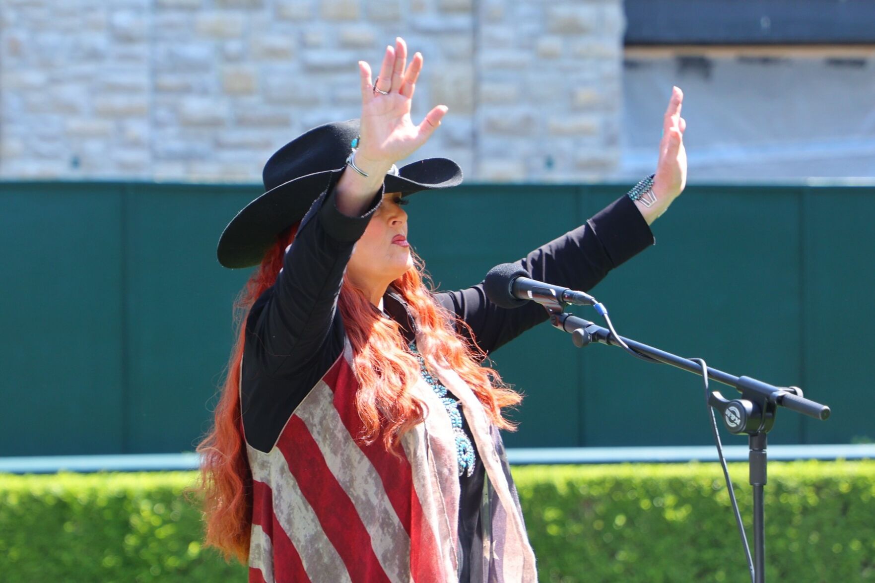 Keeneland Beautiful Friday | Photo Galleries | topsinlex.com