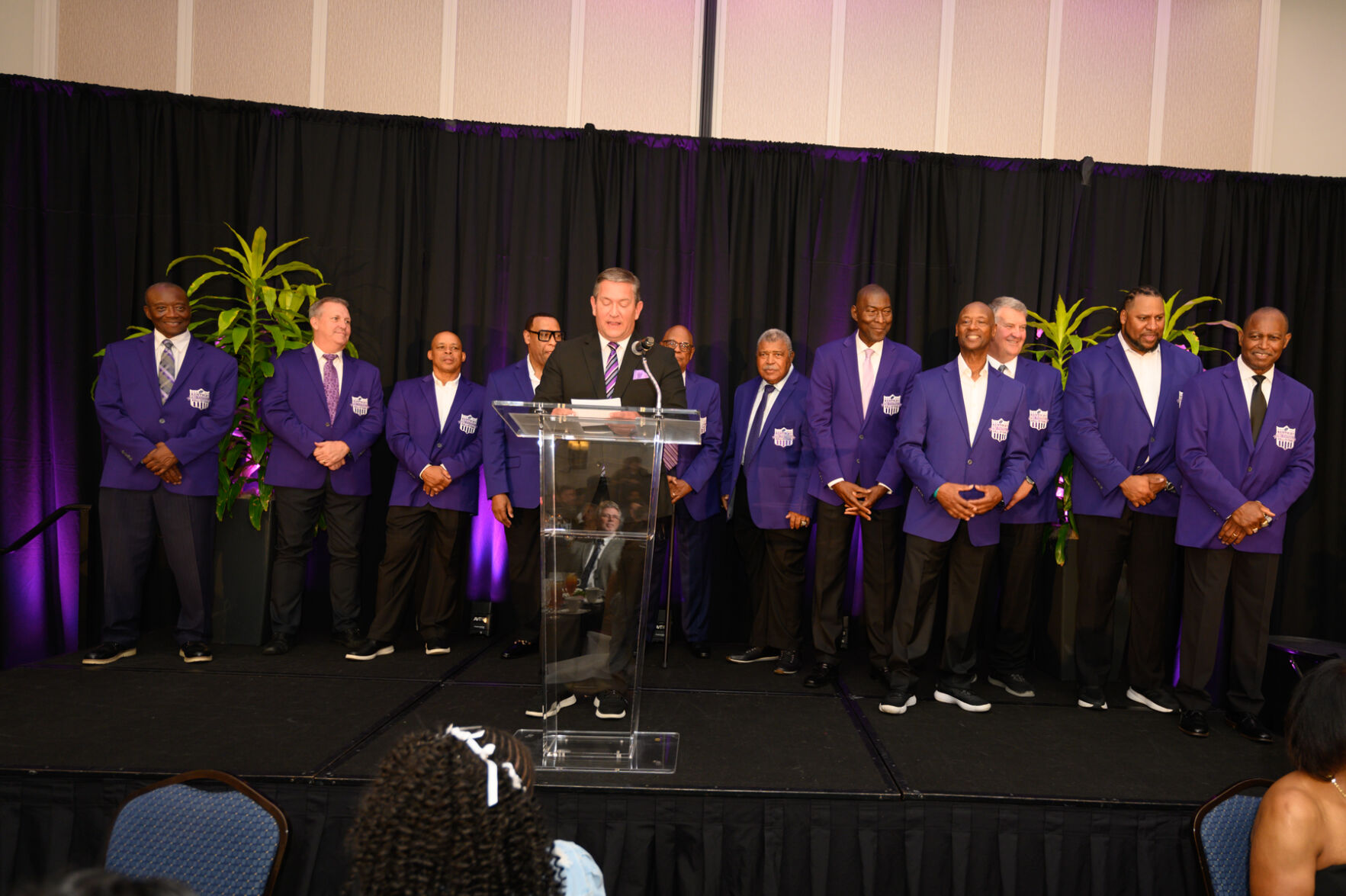 Ky Pro Football Hall of Fame Purple Jacket Dinner | Photo Galleries ...