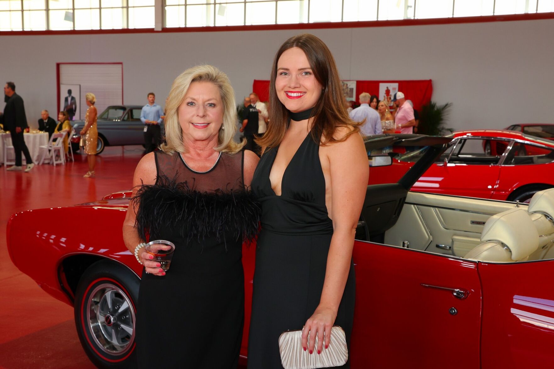 Hanger Bash | Photo Galleries | topsinlex.com