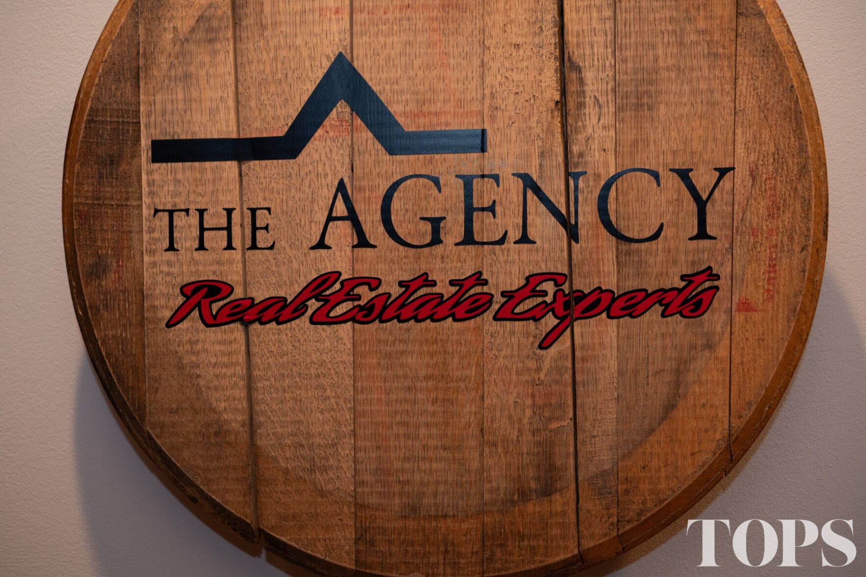 The Agency Holiday Open House | Photo Galleries | topsinlex.com