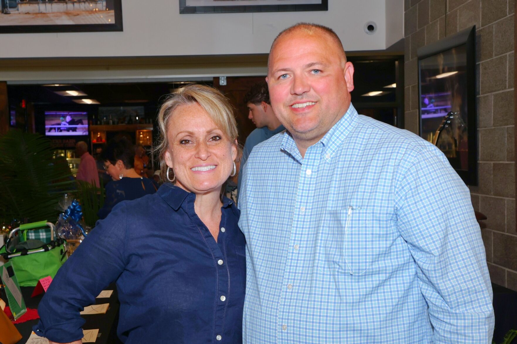 Blue Jeans, Boots, and Bulls | Photo Galleries | topsinlex.com