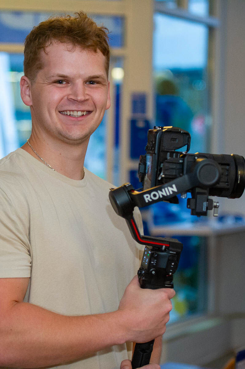 Tapster Grand Opening | Photo Galleries | topsinlex.com