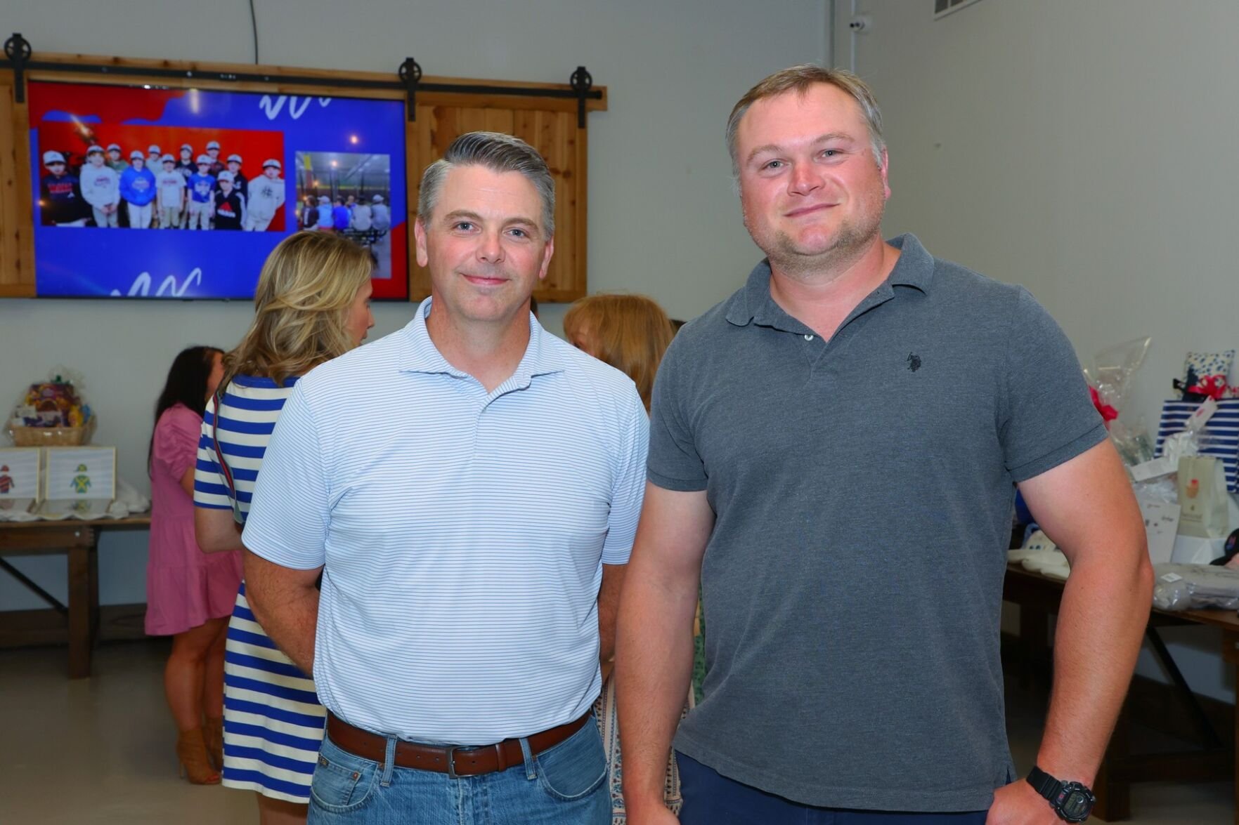 Little League Light Em Up | Photo Galleries | topsinlex.com
