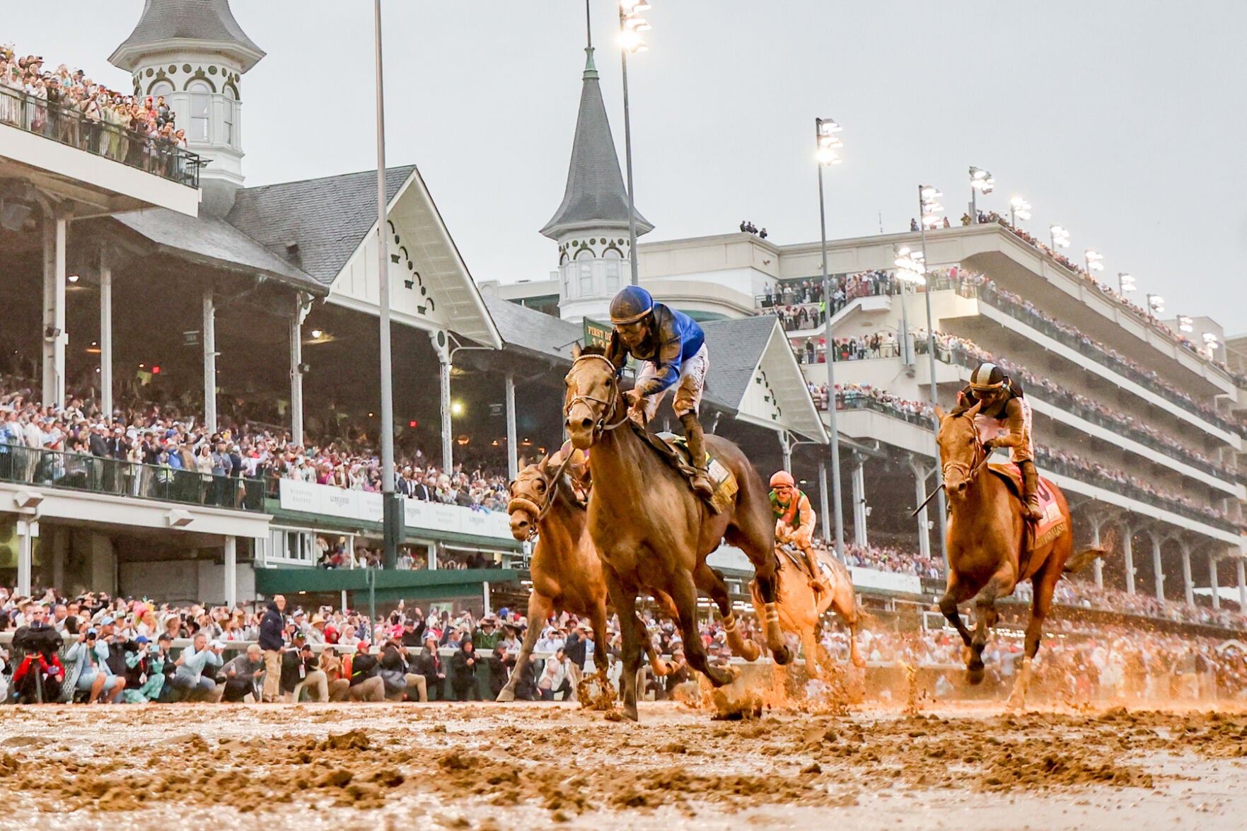 Kentucky Derby Day | Photo Galleries | topsinlex.com