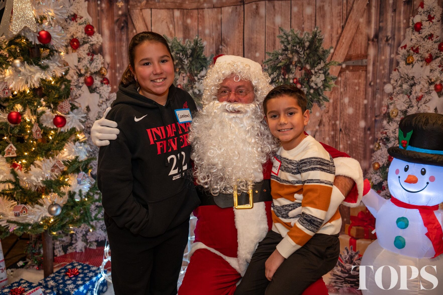 The Agency Holiday Open House | Photo Galleries | topsinlex.com