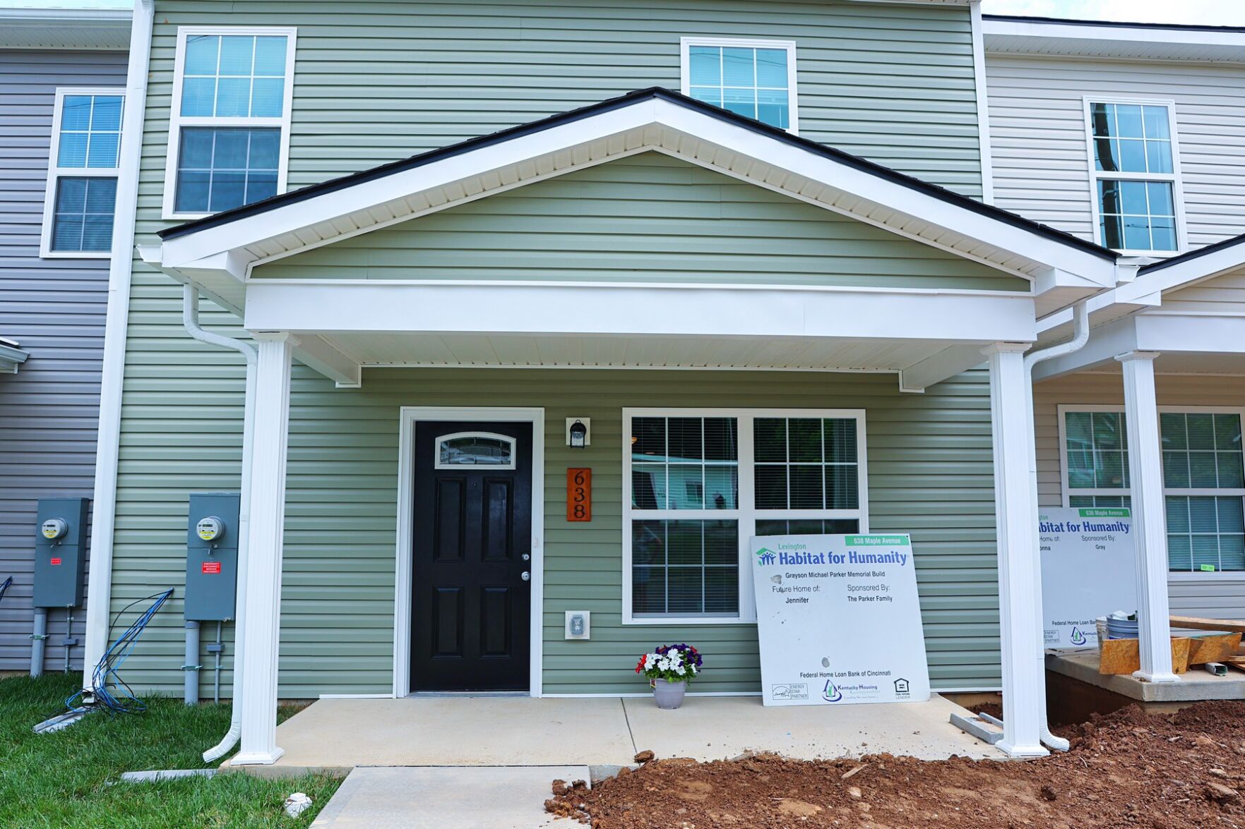 Habitat for Humanity Home Dedication | Photo Galleries | topsinlex.com