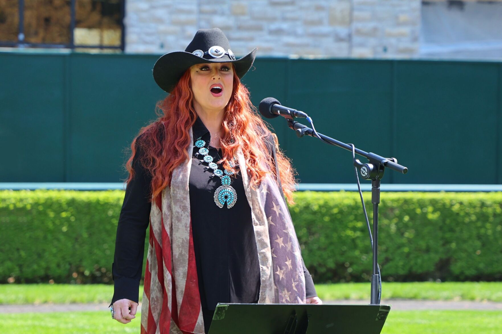 Keeneland Beautiful Friday | Photo Galleries | topsinlex.com