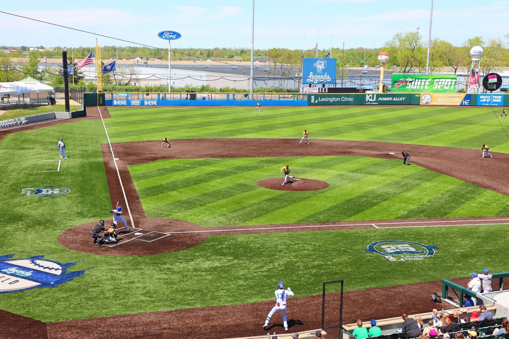 Legends Opening Weekend | Photo Galleries | topsinlex.com