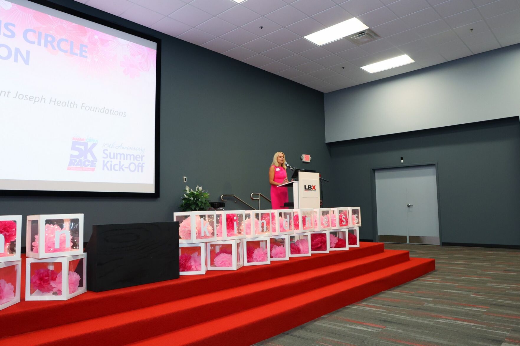 Yes, Mamm! Yes, Cerv! 5K 10th Anniversary Kick-Off | Photo Galleries ...