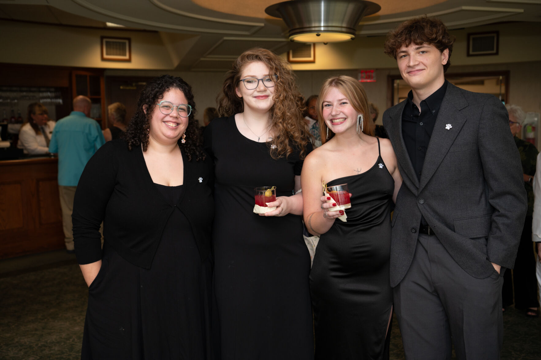 Woodford Humane Society Summer Gala | Photo Galleries | topsinlex.com