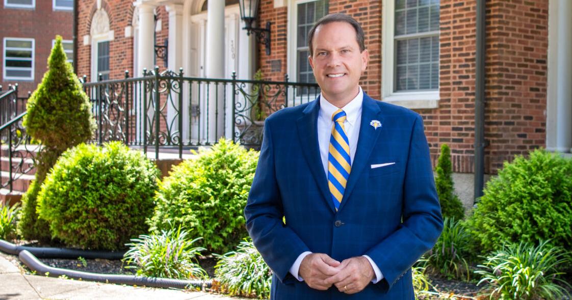 Meet The Presidents: Dr. Jay Morgan | Meet The Presidents | topsinlex.com