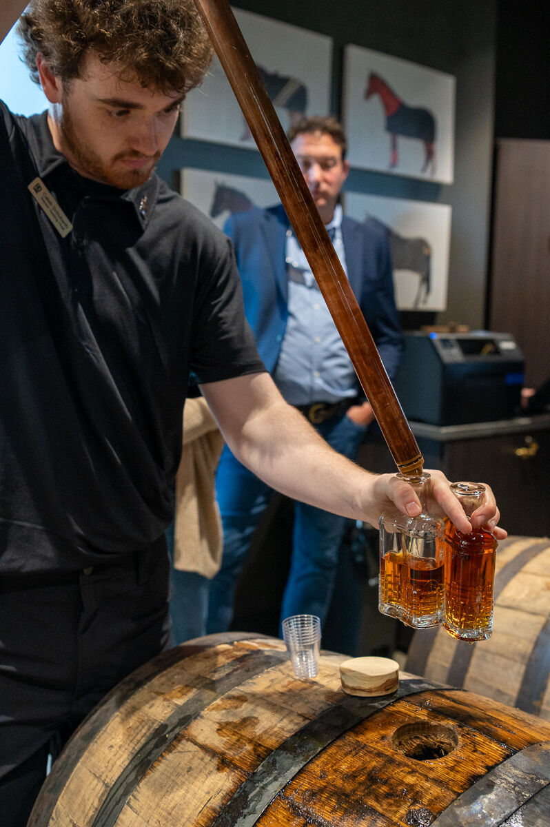 RD1 VIP Distllery Debut | Photo Galleries | topsinlex.com