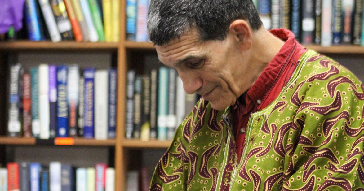 PHOTOS: Storyteller Barry Stewart Mann comes to the library ...