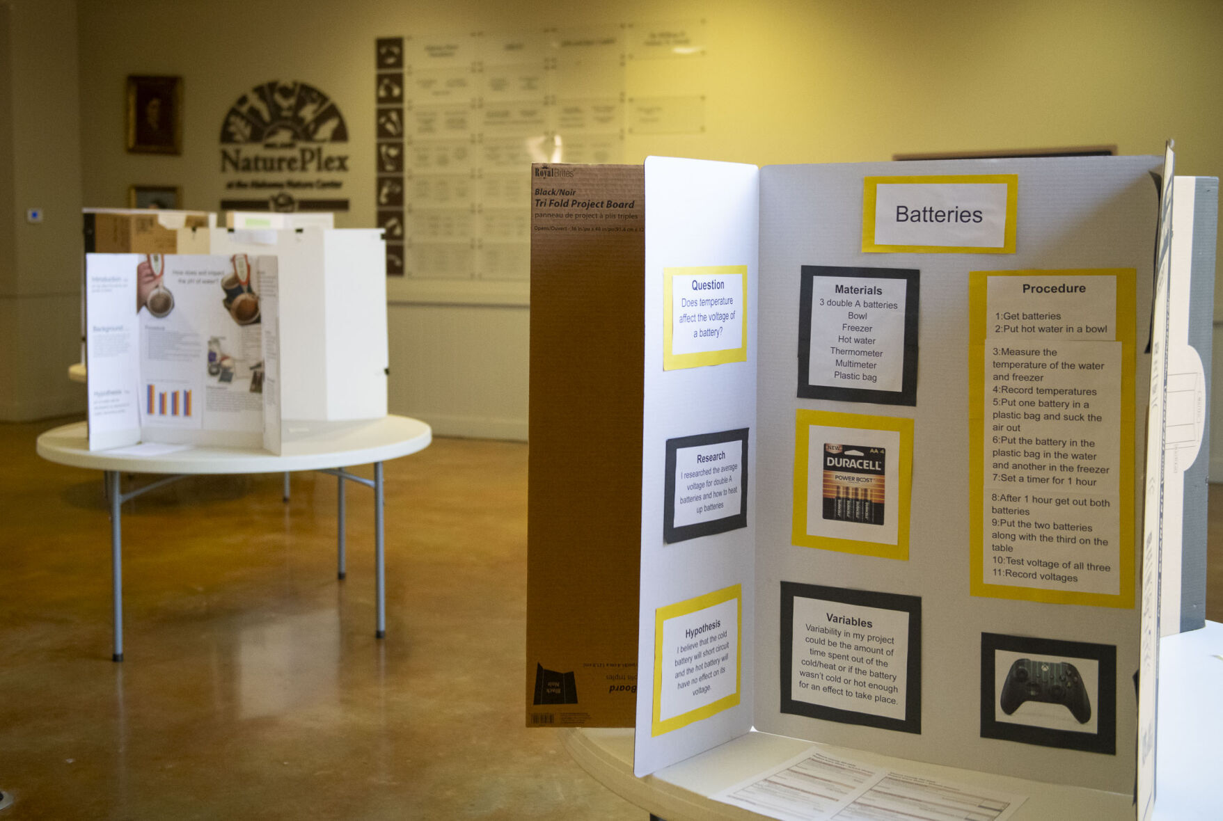 COUNTY’S BRIGHTEST Elmore County students present science fair projects ...