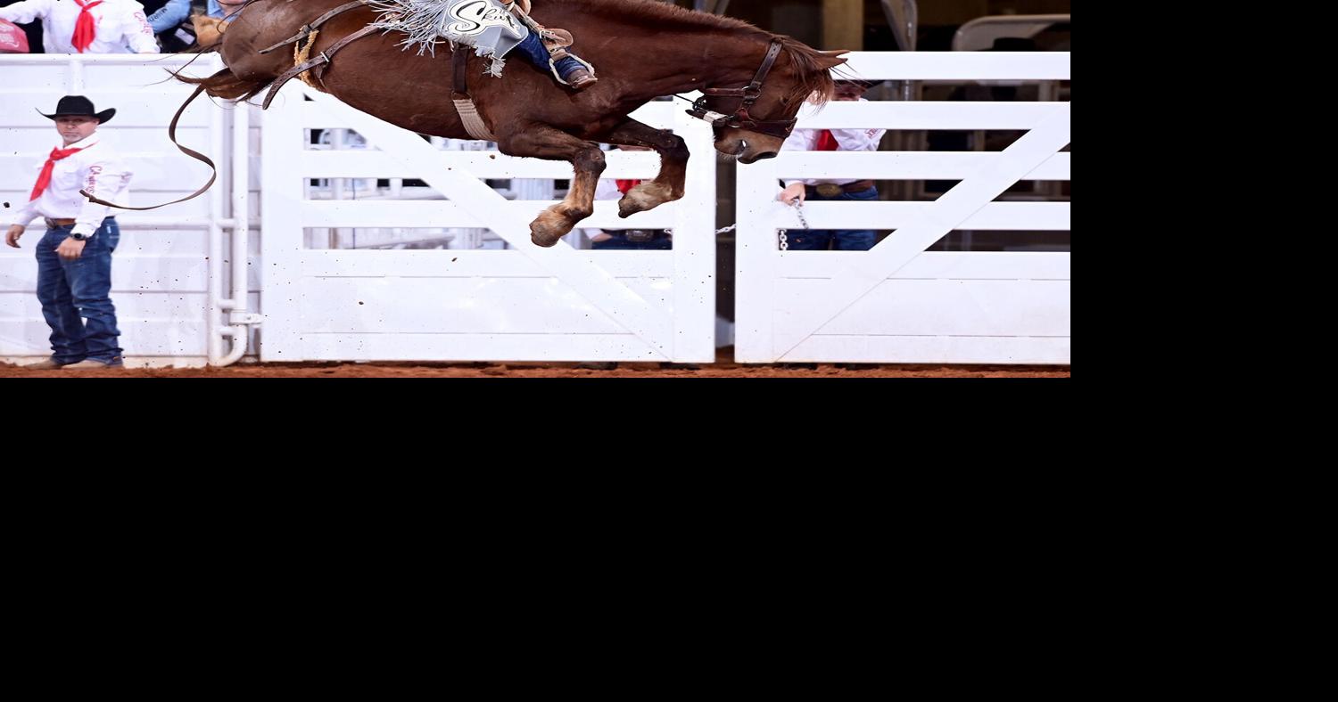 Daniel's Tanner Butner makes late push to qualify for NFR