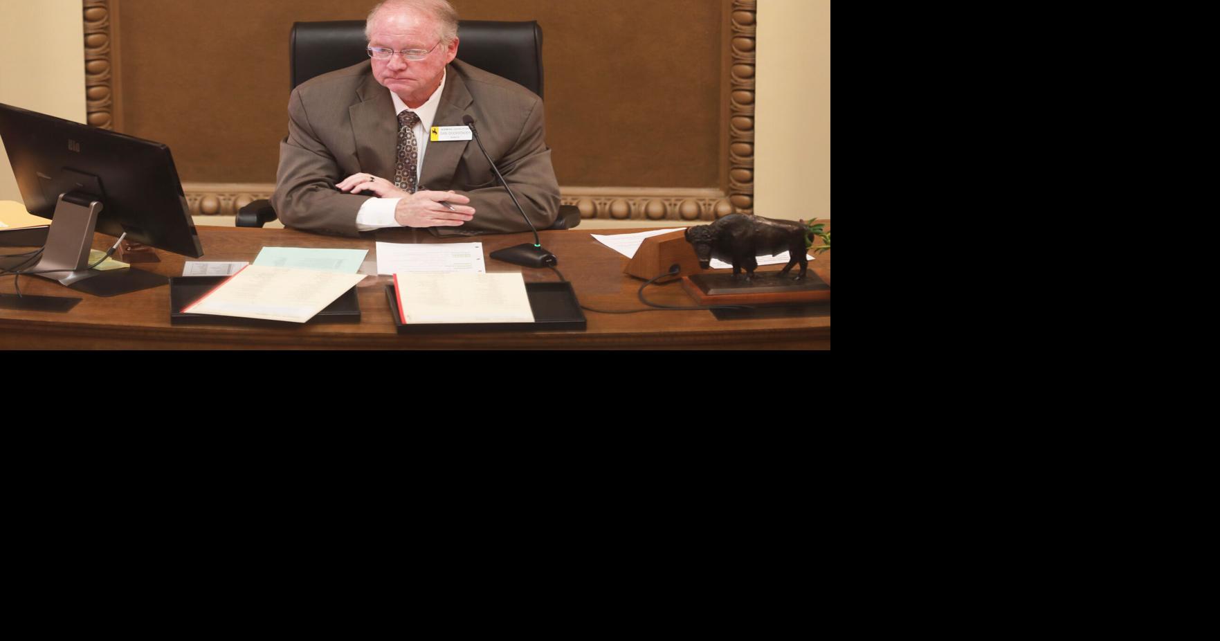 Senate president files for secretary of state after Buchanan bows out