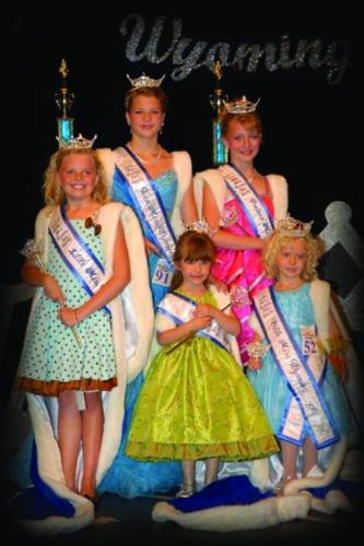 Little Miss crowns six girls