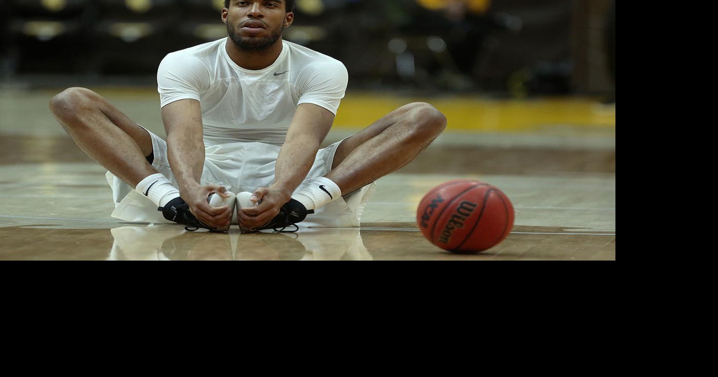 Wyoming men's basketball breaks in new lineups in win against Pacific