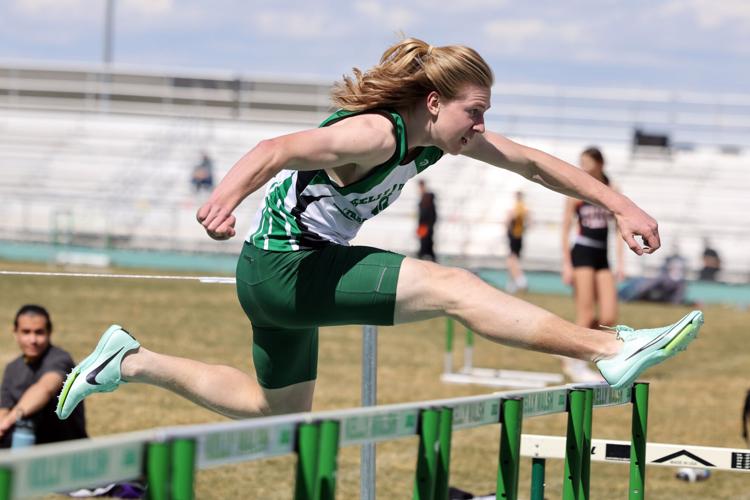 Kelly Wash's Ortberg chases another state hurdles title