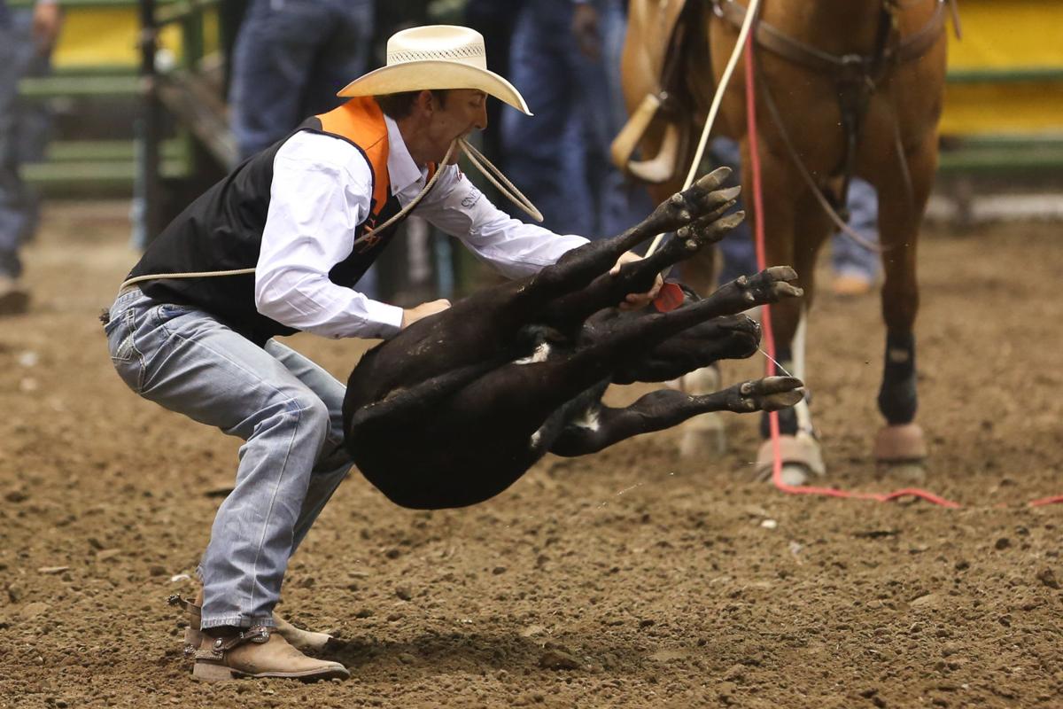 Sam Houston State tie-down roper Taylor Santos makes his mark
