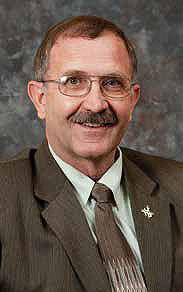 Jim Neiman inducted into Business Hall of Fame