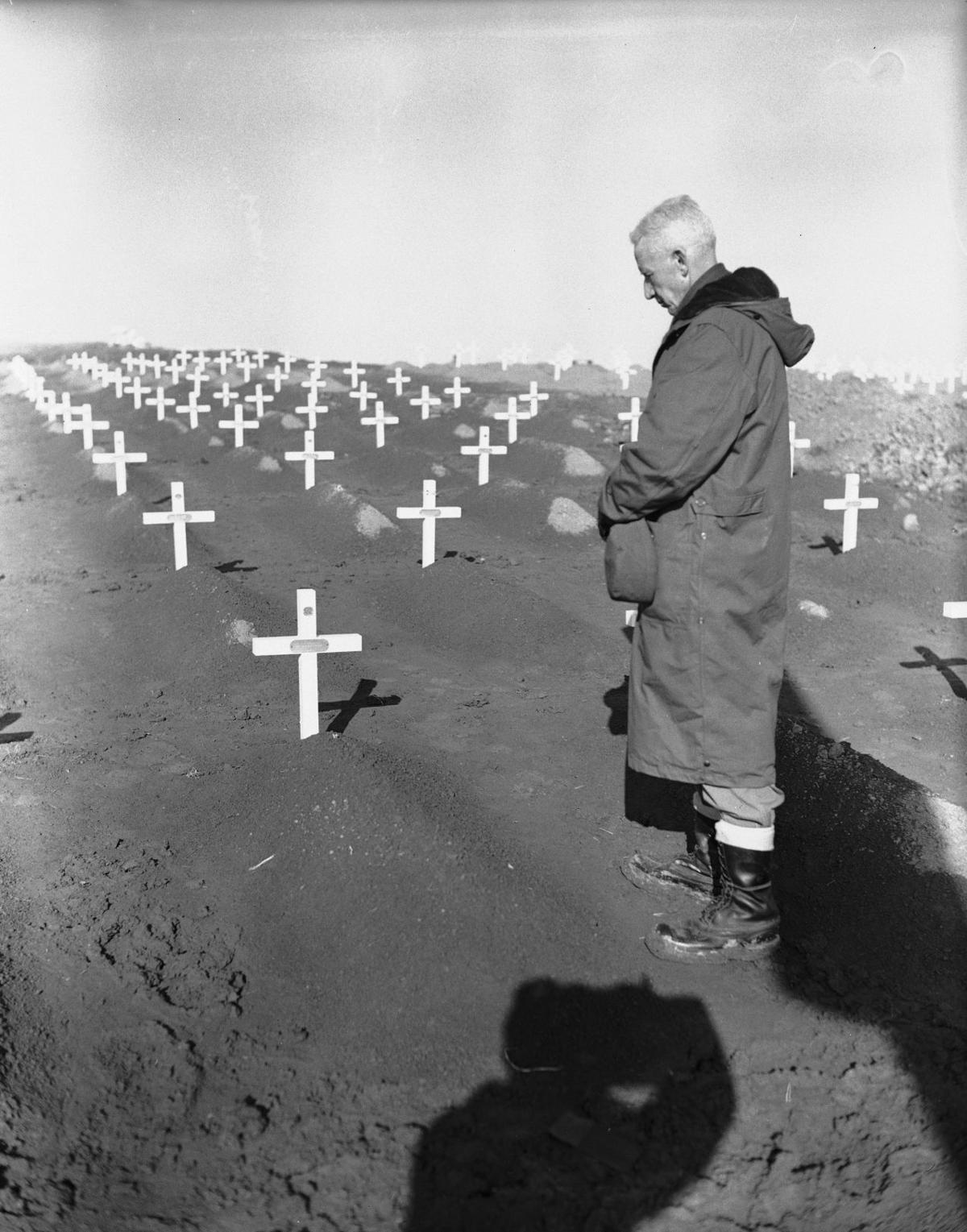 Historic photos from before and after the Korean War disaster at Chosin ...