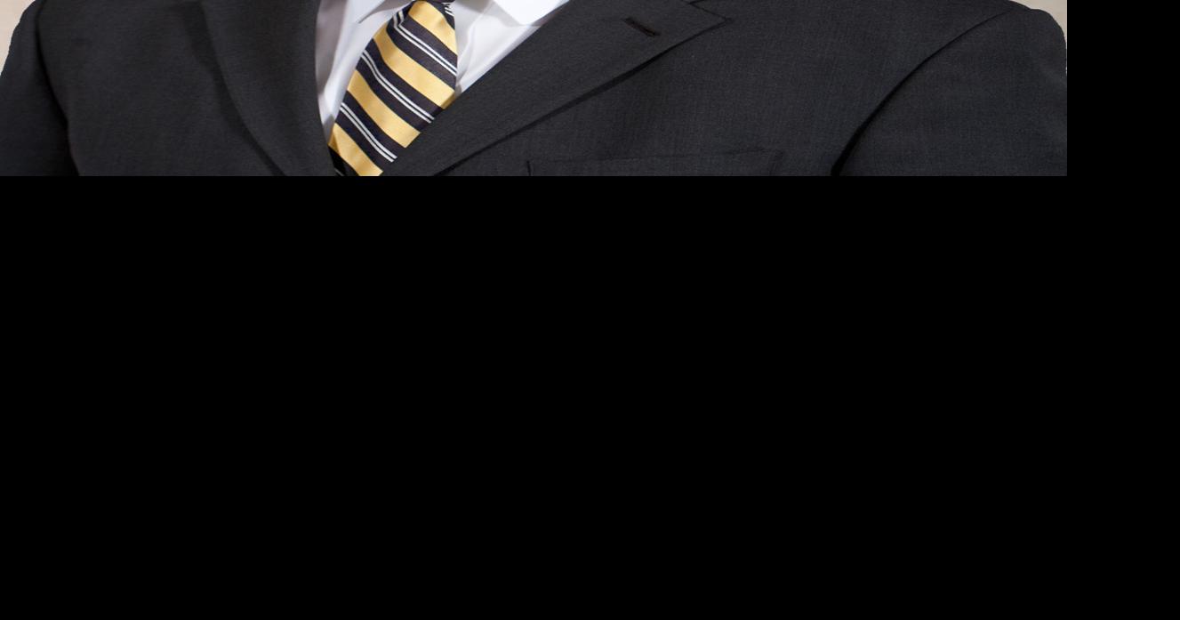 Report: Indiana State looking to hire Wyoming's Curt Mallory as head coach