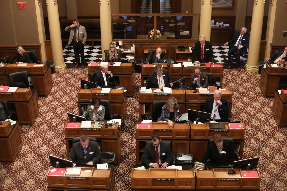 Legislator per diem likely to get a boost. Other compensation doesn't ...