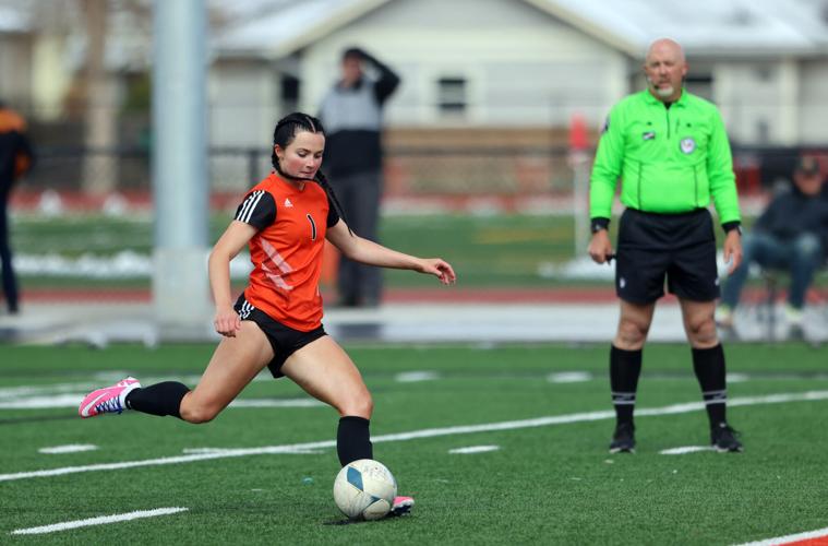 Rock Springs girls defeat Natrona County in West soccer