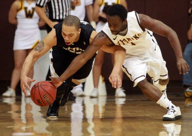 Wyoming Cowboys fall in OT to Western Michigan