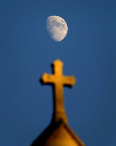 Photo of the Week: Moon over Casper