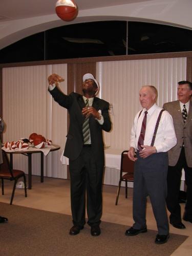 Former University of Wyoming great Flynn Robinson dies