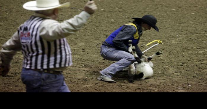 Timed events: Montana State's Reiser grabs lead in barrel racing