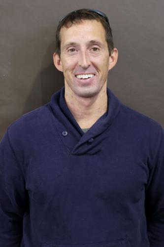 Dion: UW players believe in Sawvel, but will that be enough?
