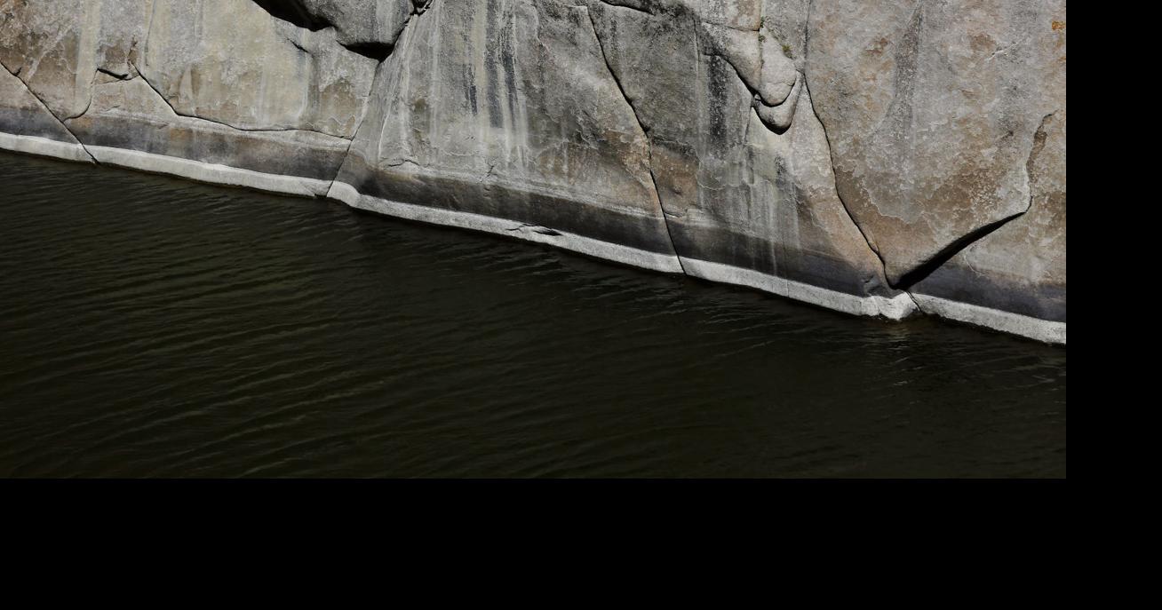 Harmful algae blooms present at Pathfinder Reservoir